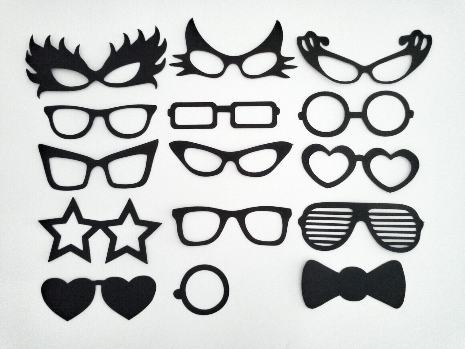Spectacles Photo Prop (15 Pcs) on Luulla